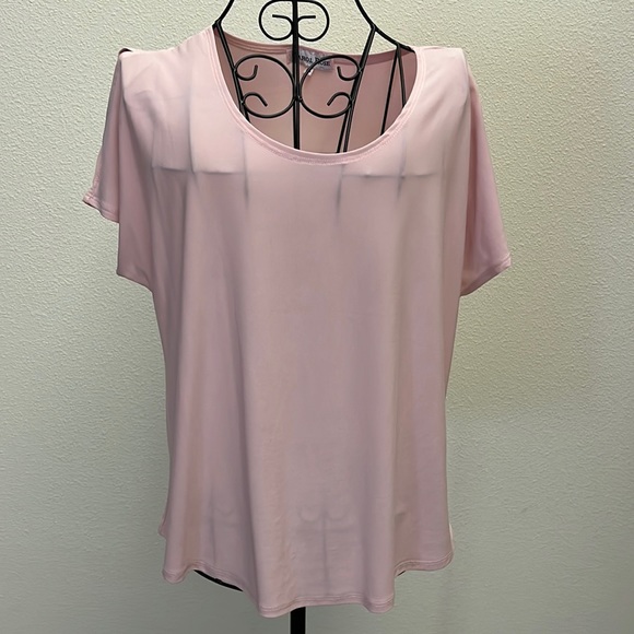 Carol Rose | Tops | Sold | Poshmark